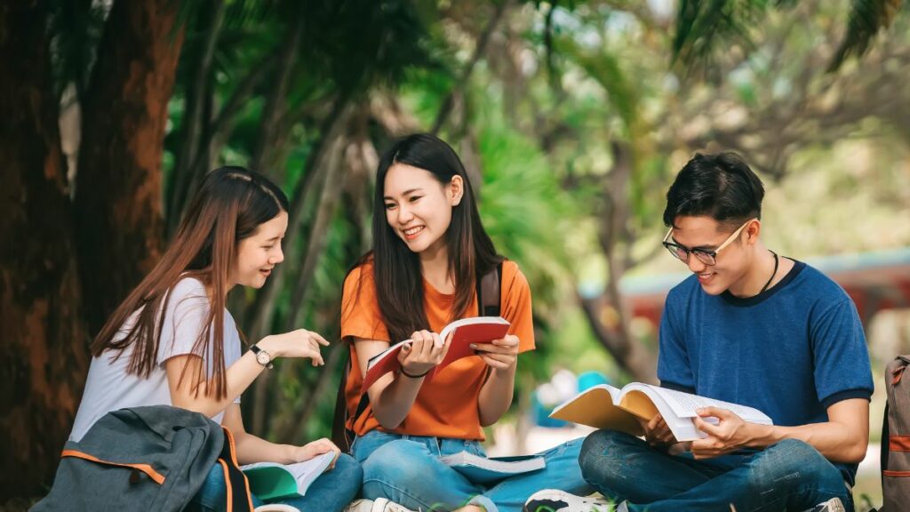 PTE Magic Blog - PTE Core Reading: Cấu Trúc Đề, Bảng Điểm Và Mẹo Ghi Điểm